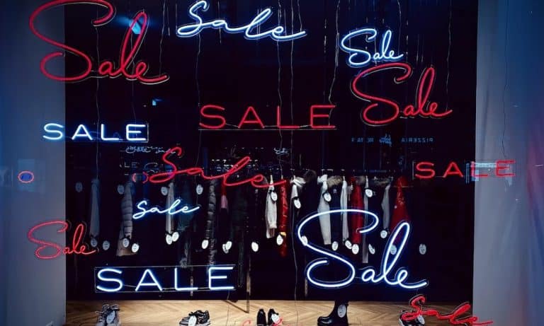 14 Types of Retail Pricing Strategies, Plus Helpful Tips - Sling