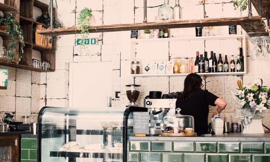 11 Types of Job Shifts Managers Should Know - Sling