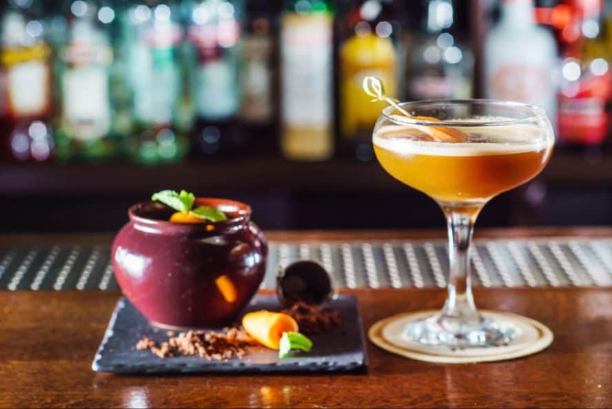 How To Open a Bar: A Step-by-Step Guide - Sling