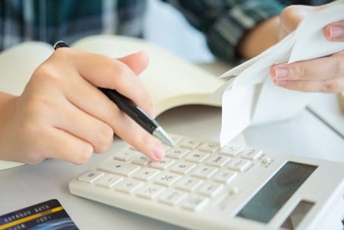 What Is a Shift Differential, and How Is it Calculated? - Sling